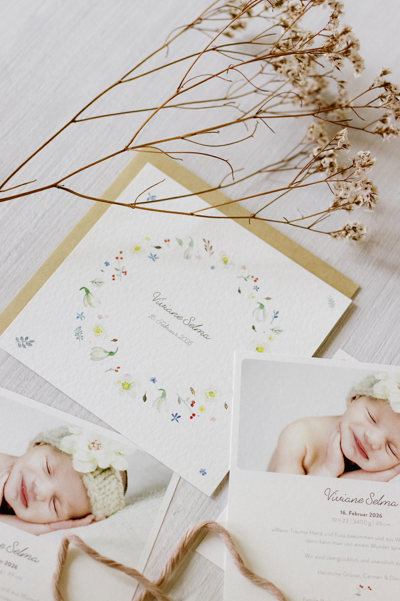 Verkünde deine Freude mit Stil: Ma'Loulou's Wintermotive für handgemachte Geburtskarten